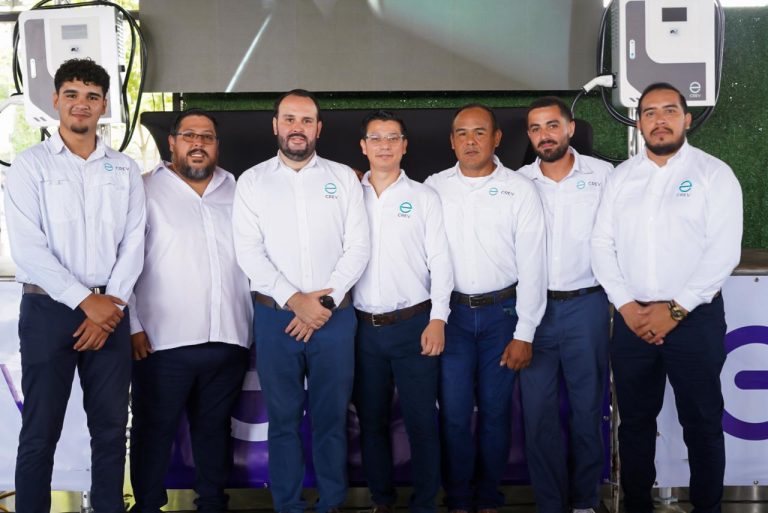 CREV lanza nueva red de carga para Costa Rica y Centroamérica - Mi Prensa